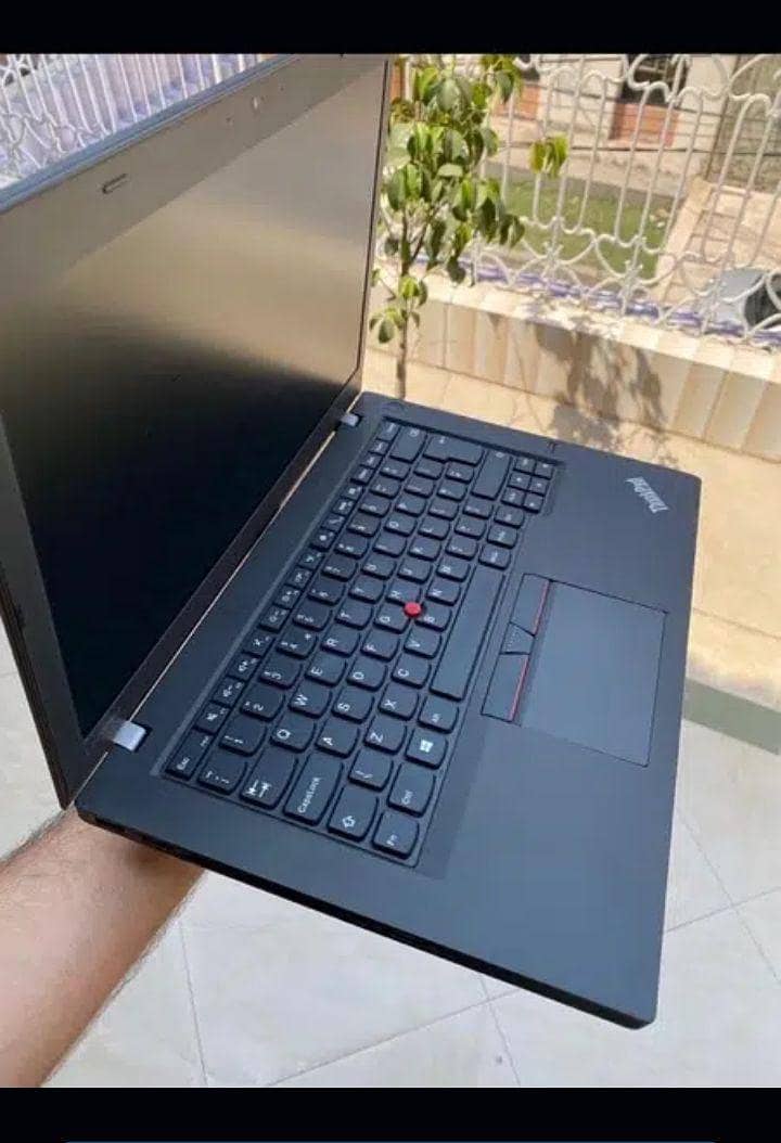 Lenovo Thinkpad T470 core i5-6 generation 8 gb ram. 256 gb SSD ...