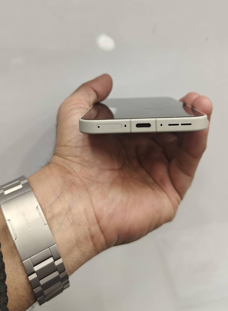 One plus 15 Dual Sim - Mobile Phones - 1109088566