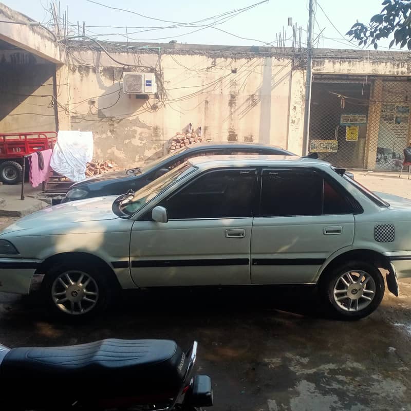 Toyota Corolla 87 - Cars - 1109154795