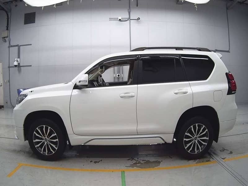 Toyota Prado TXL 2021 with auto side step 7 seat suntoof - Cars ...