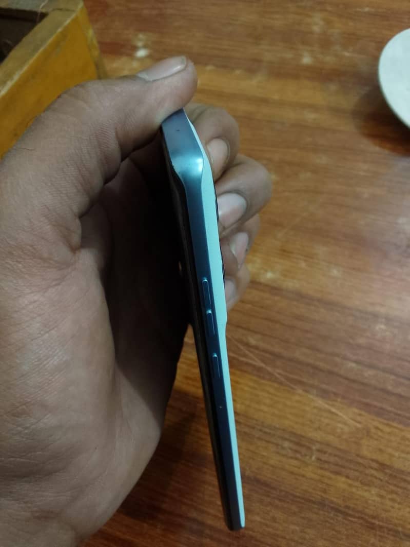 Motorola edge 50 fusion (12+4gb /512 gb] with box and 68 watt charger ...