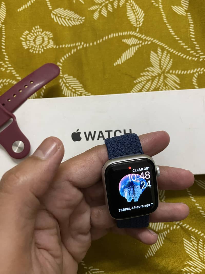 Apple watch SE - Smart Watches - 1109256986