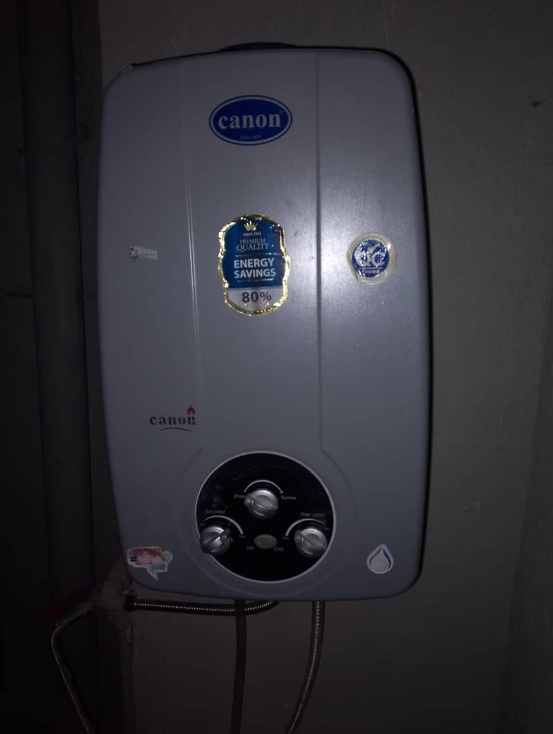 Instant geyser Canon 18DD model - Geysers - 1109259242