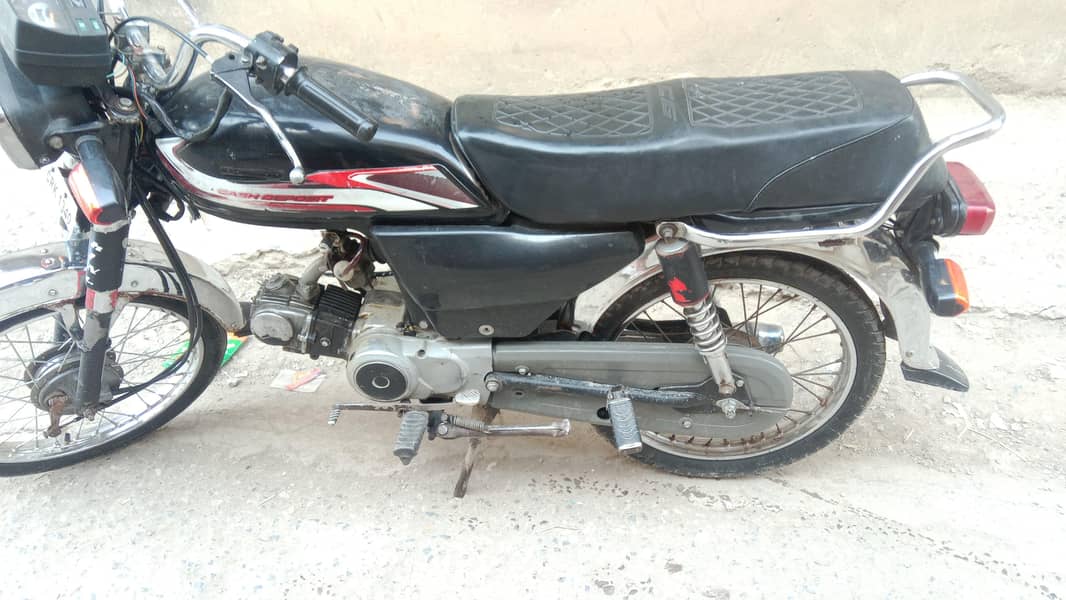 hero bike 70 - Standard - 1109279828