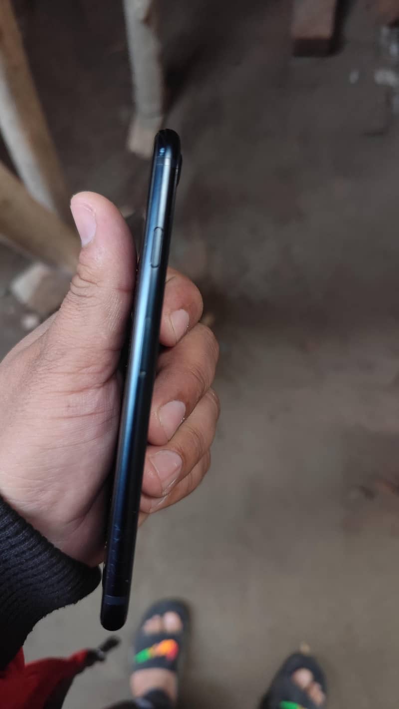 iphone SE 3rd Gen - Mobile Phones - 1109290019