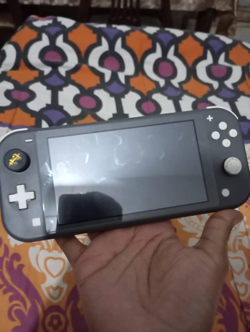 Nintendo Switch Lite-Jail Break - Gaming Consoles - 1109301656
