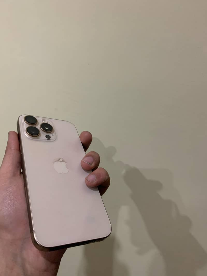 iphone 16pro max factory unlock (phiscal+esim) - Mobile Phones - 1109304750