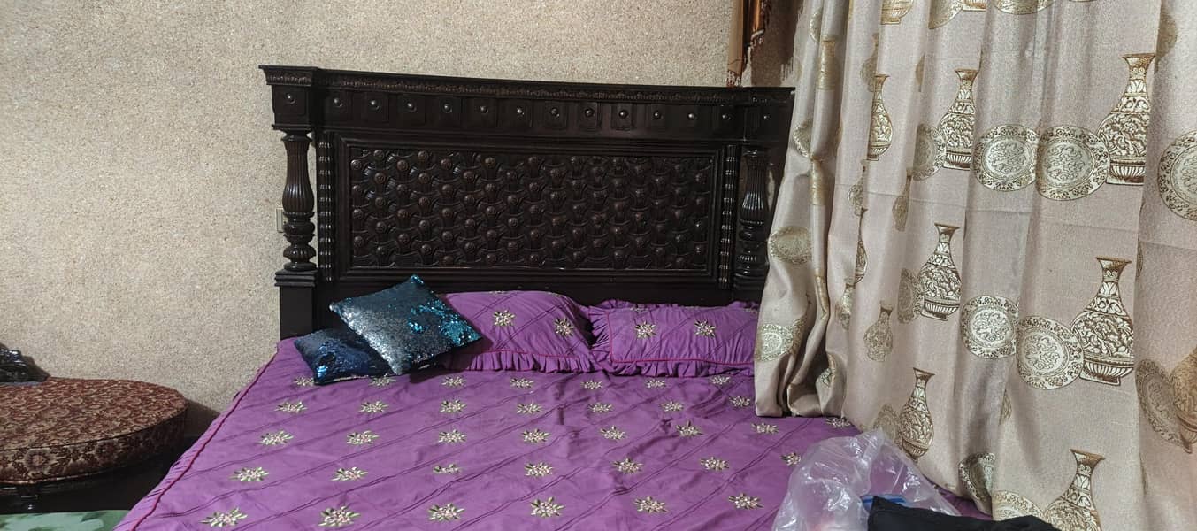 bed and drasing - Beds - 1109321565