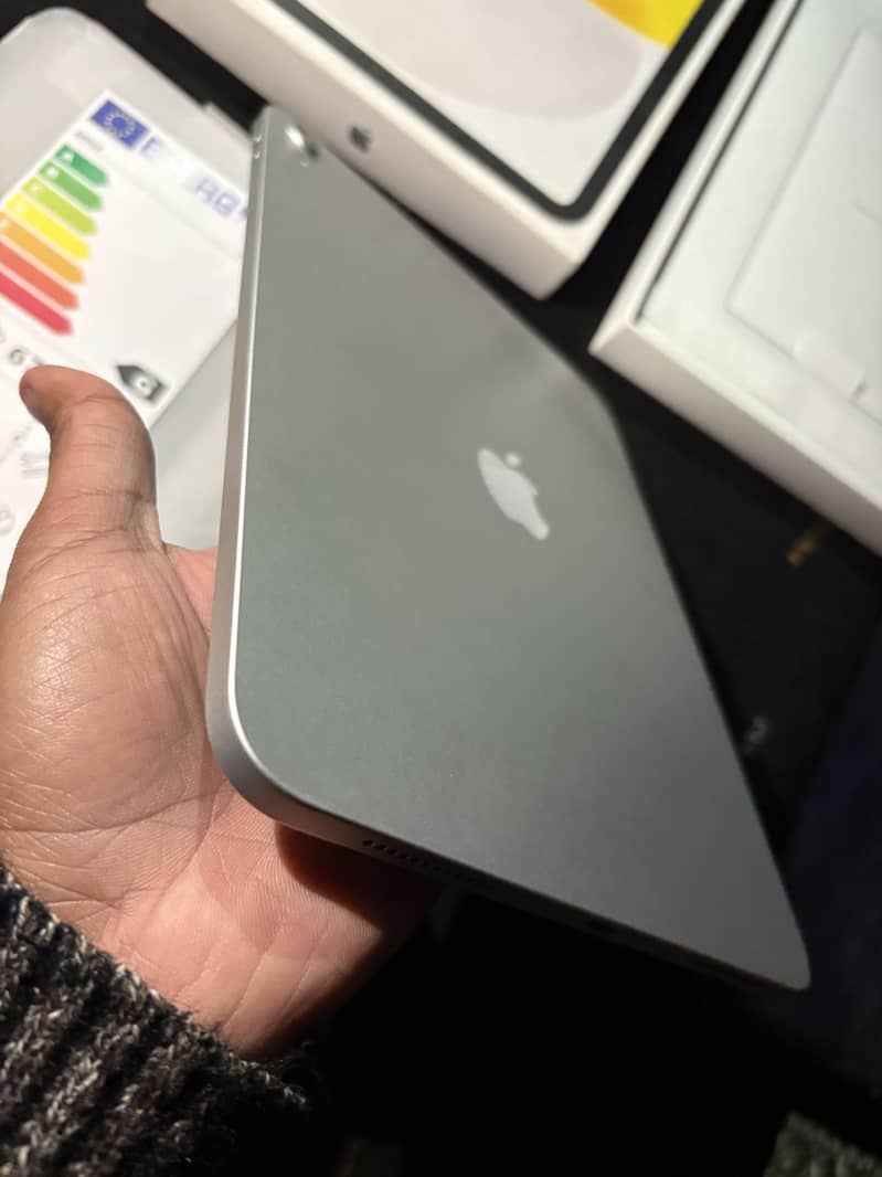 apple ipad 11th gen A16 wifi - Tablets - 1109324300