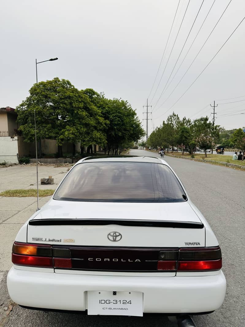 XE corolla converted to se limited Japanese - Cars - 1109324857
