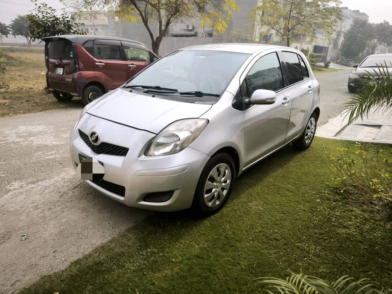 2008 Toyota vitz genuine airbags immaculate condition - Cars - 1109344786