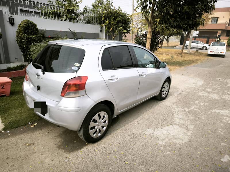 2008 Toyota vitz genuine airbags immaculate condition - Cars - 1109344786