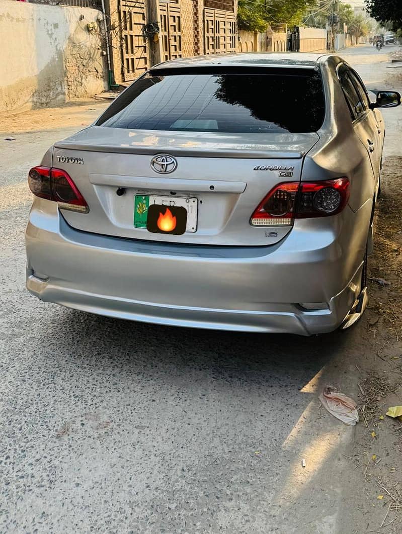 Toyota Gli silver colur ha - Cars - 1109368170