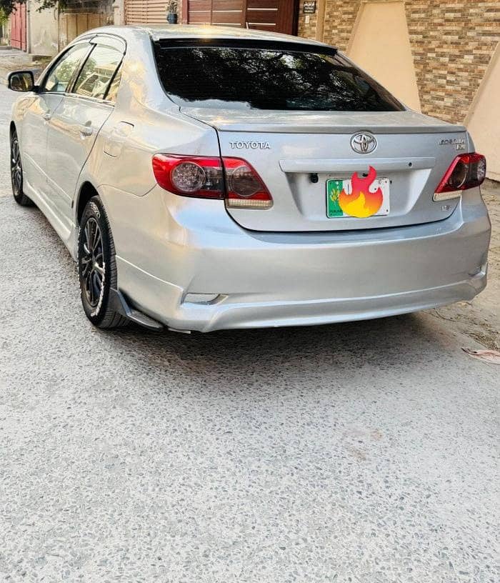 Toyota Gli silver colur ha - Cars - 1109368170