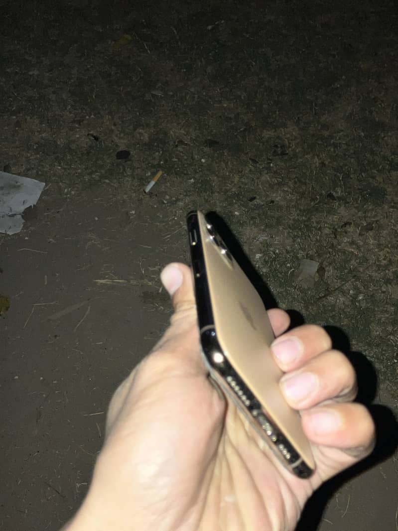 i phone 11 pro 256 GB - Mobile Phones - 1109368690