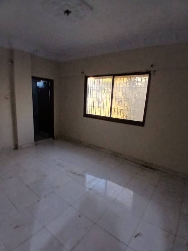 3 Bed +DD, block-2, Gulshan e iqbal - Apartments & Flats - 1109392345