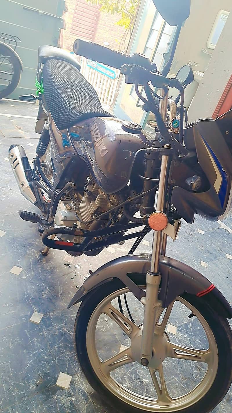 Suzuki | GD 110s | Model 2021 | *03014648480* | - Standard - 1109397985