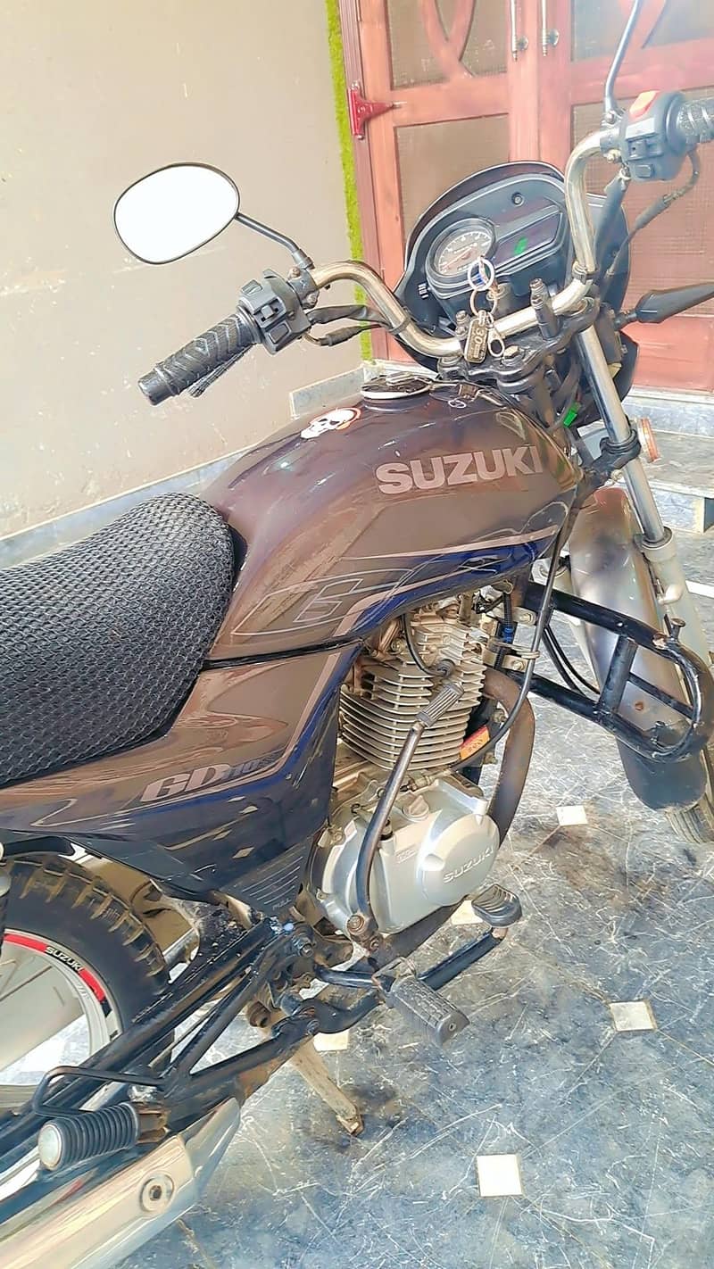 Suzuki | GD 110s | Model 2021 | *03014648480* | - Standard - 1109397985