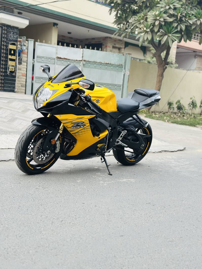Heavy bike gxr 750cc - Sports & Heavy Bikes - 1109401379