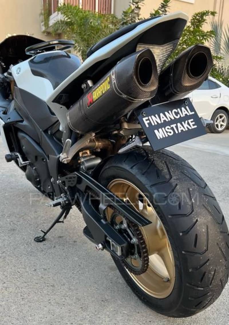 Yamaha R1 | 2012 Model | Yamaha in Bikes | Totally Genuine - Sports ...