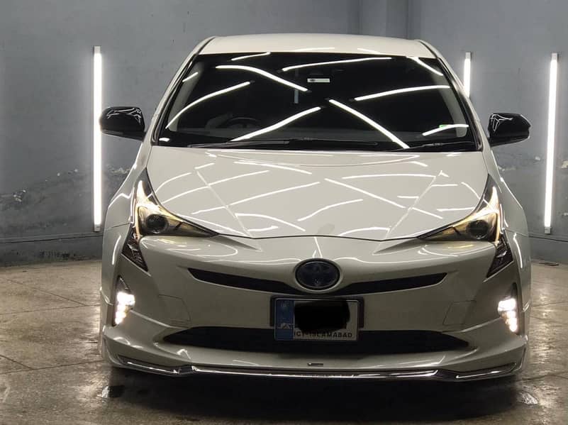 Prius 2018 islamabad no paint original - Cars - 1109430693