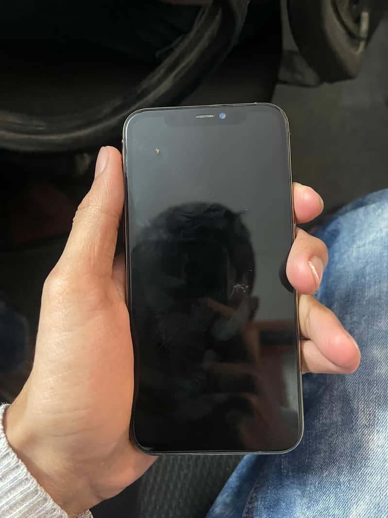 11 pro - Mobile Phones - 1109433998