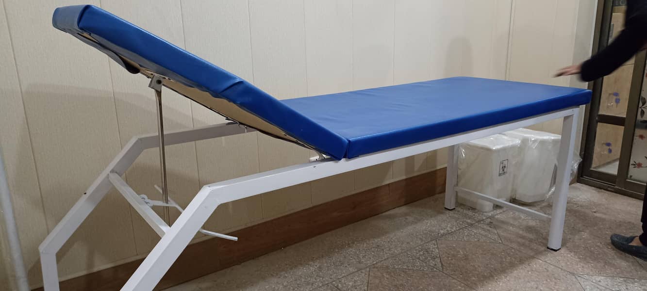 hospital Stracher / Bed - Beds - 1109435923