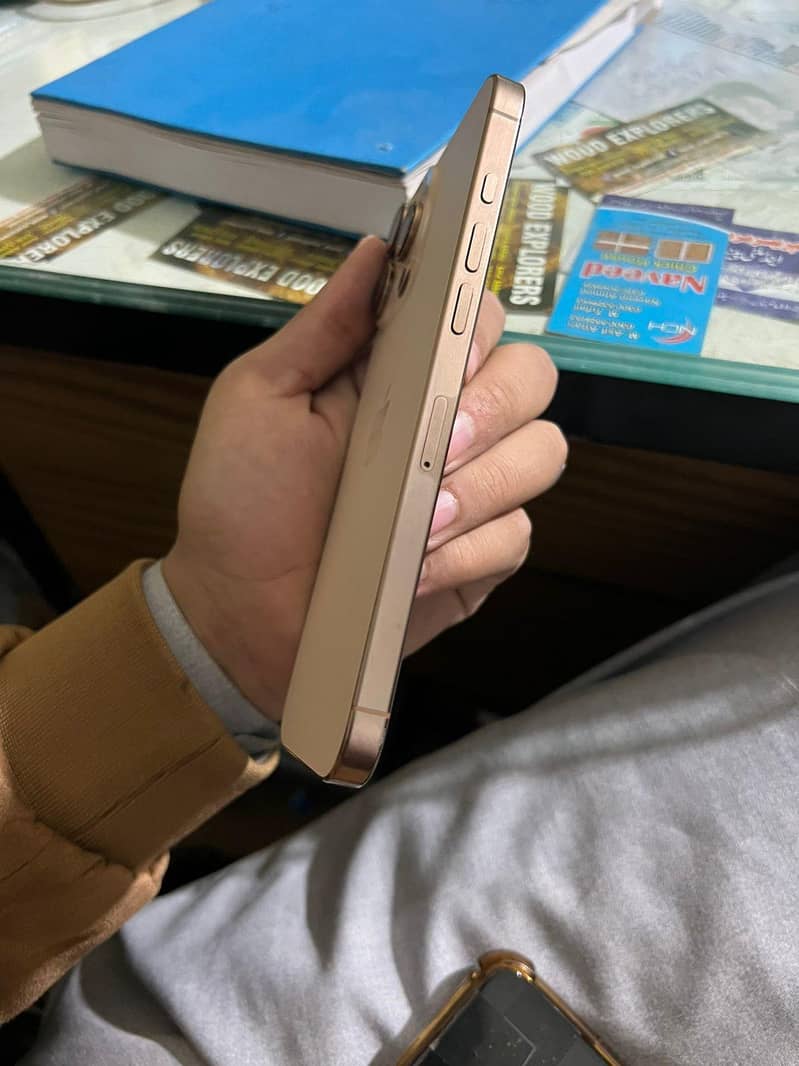 Iphone 16 promax - Mobile Phones - 1109451522