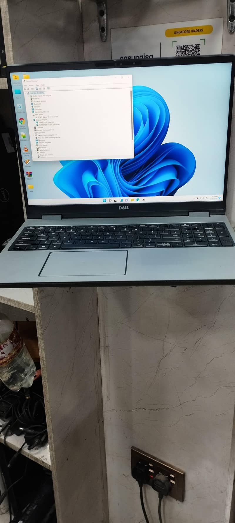 Dell Precision 7670 - i7 12th Gen (16 Core) - 8GB Graphics - 10/10 Min ...