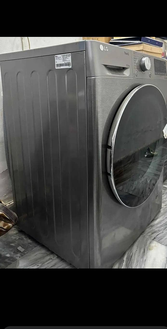LG automatic washing machine. 10.5 - Washer & Dryer - 1109487948
