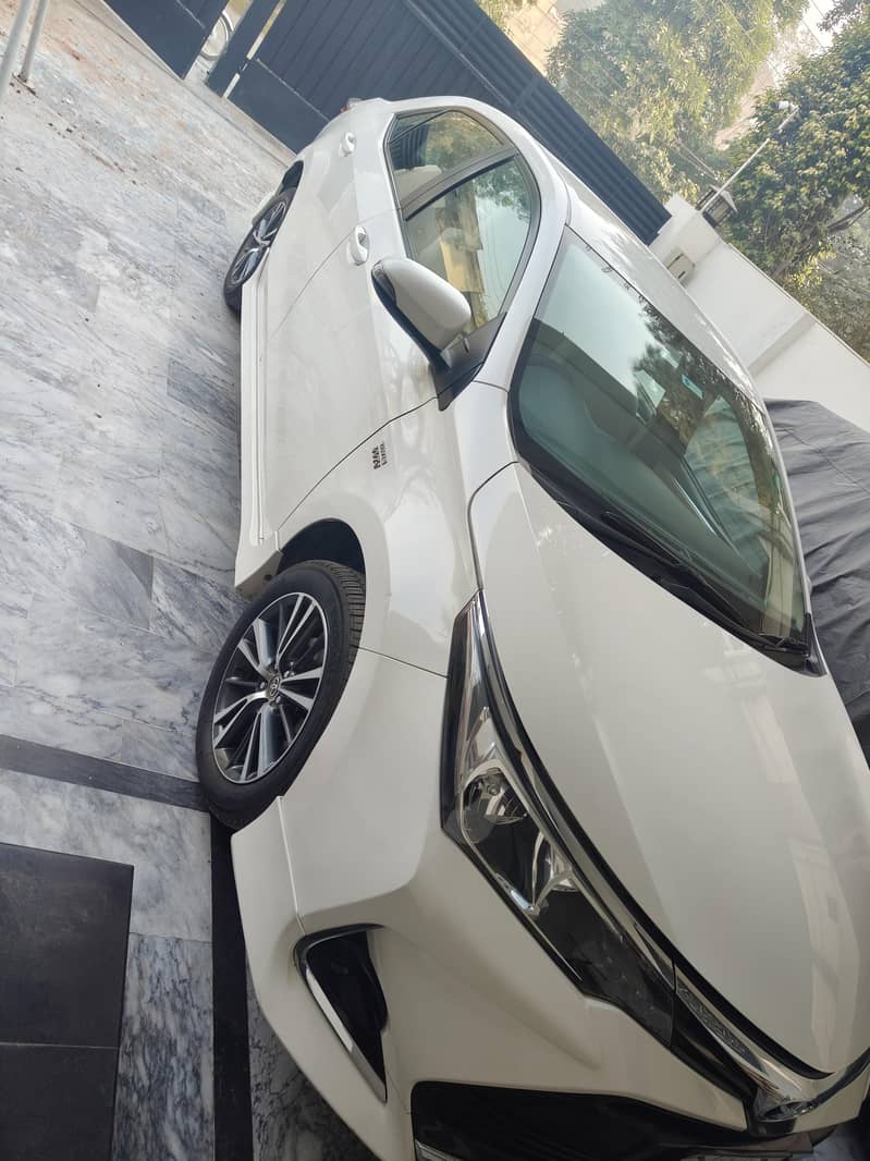 Corolla Altis X - Cars - 1109502656
