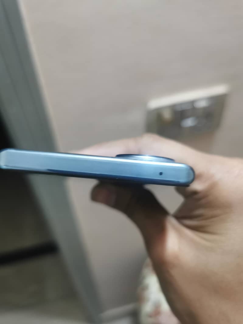 Honor 70 12/256 gb edge screen - Mobile Phones - 1109518077