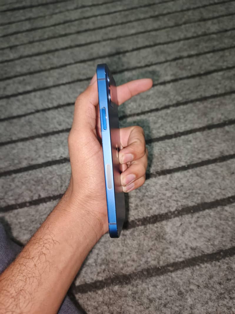 iphone 12 - Mobile Phones - 1109526948