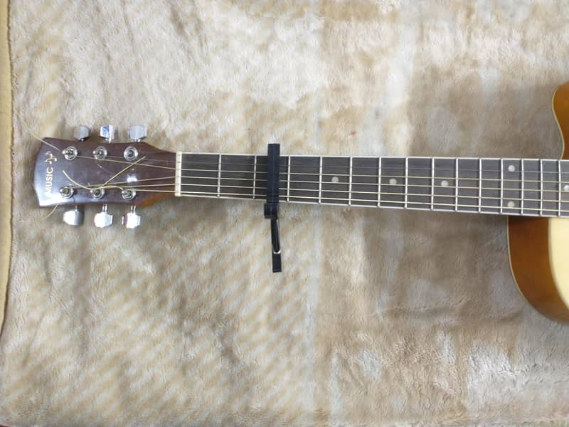 ACOUSTIC GUITAR - Musical Instruments - 1109541625