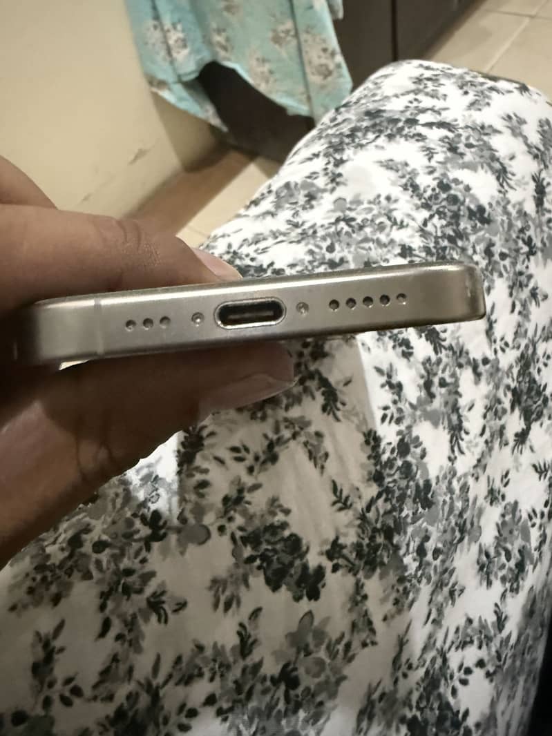 iphone 15 pro FU NON PTA 128GB, both sim unsed - Mobile Phones - 1109542132