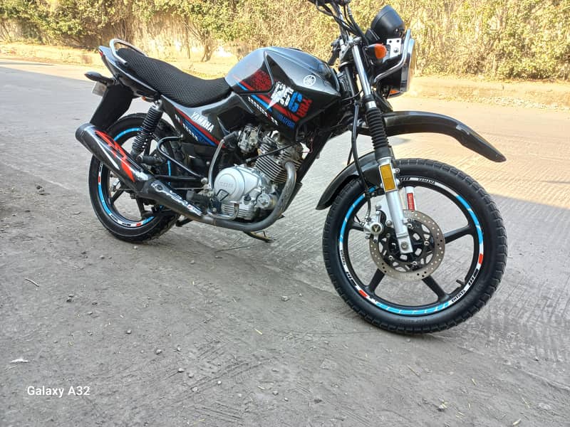 Yamaha YBR 125G model 2022 - Standard - 1109542382