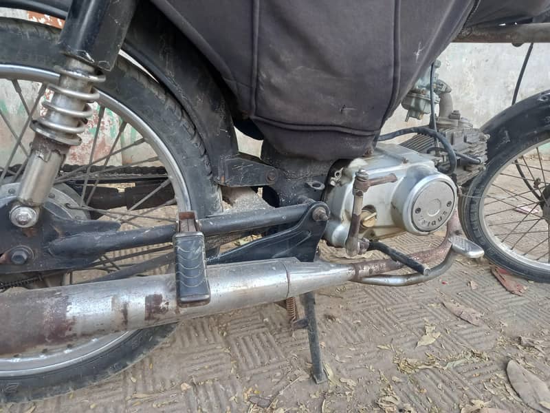 unique bike 70cc 2015 urgent sale - Standard - 1109546762