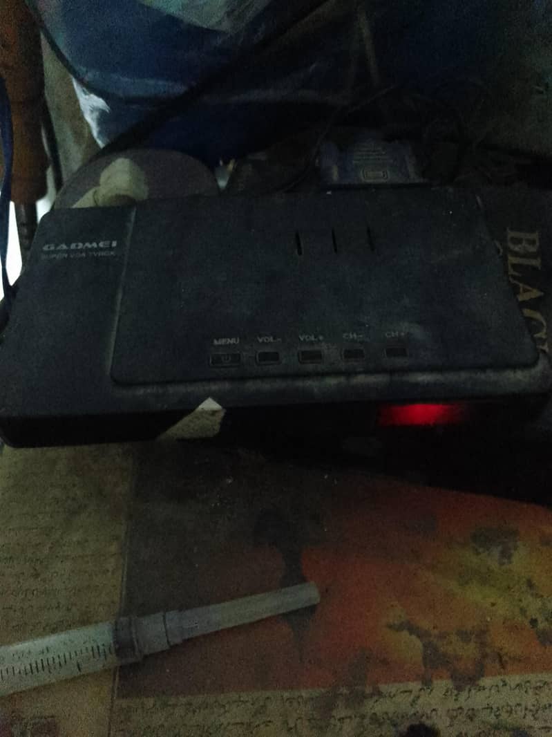 Dell LCD and tv device - Televisions - 1109548490