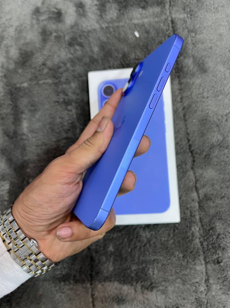 iPhone 16 Plus 256 gb JV Complete Box Ultramine - Mobile Phones ...