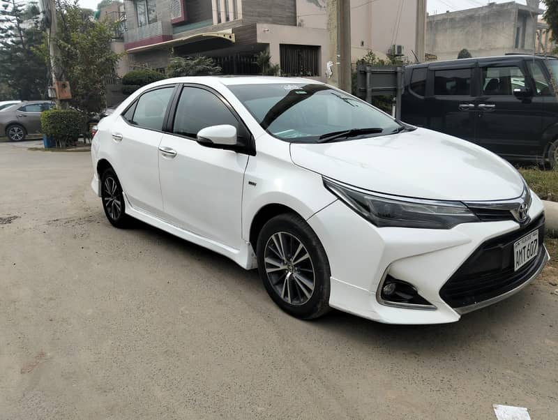 Toyota Corolla Altis X Automatic 1.6 Special Edition 2022 - Cars ...