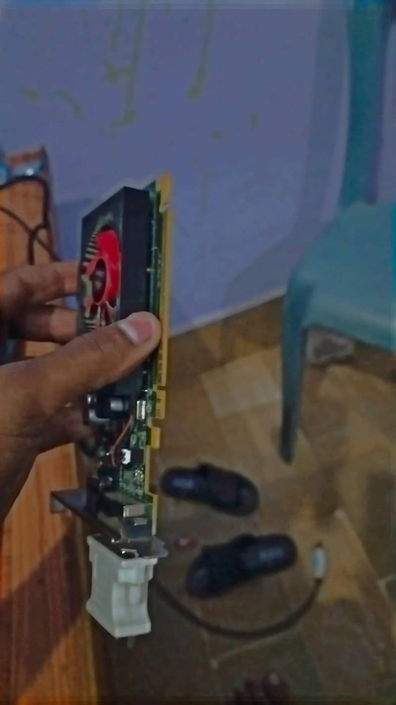 AMD R5 340 - Computer Components - 1109579032