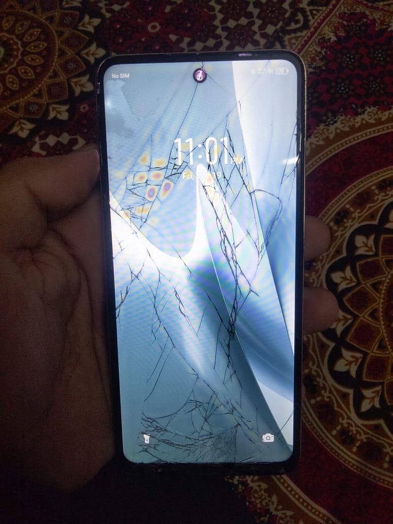 infinity smart 8 4 64 GB original panel toot gya ha bas - Mobile Phones ...