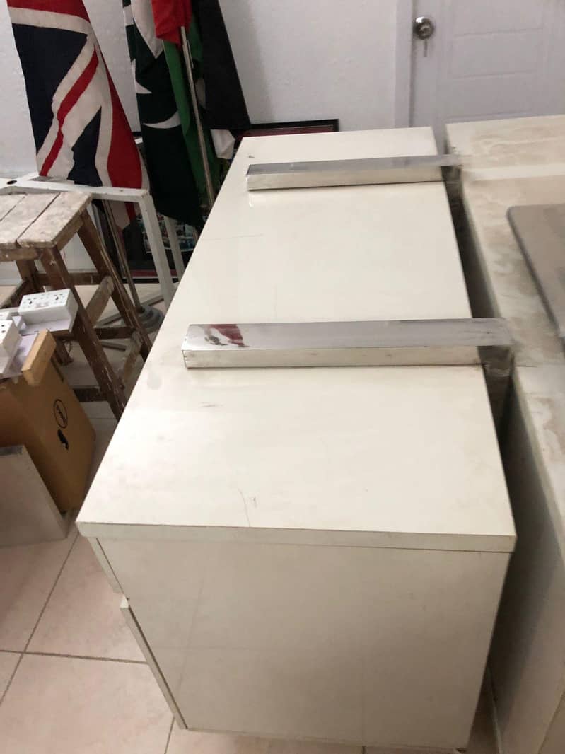 office table - Office Tables - 1109588319