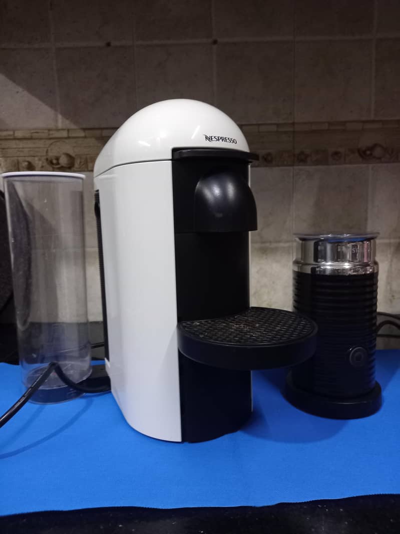 NESPRESSO VERTUO PLUS COFFEE MACHINE Without MILK FROTHER - Coffee ...