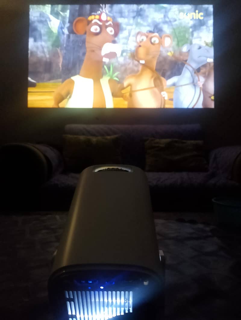 Mini portable projector - Projectors & Projection Screens - 1109616291