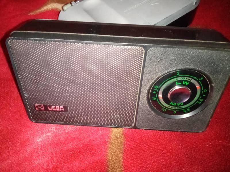 russian radios . . 03125544226 - Radios - 1109188589