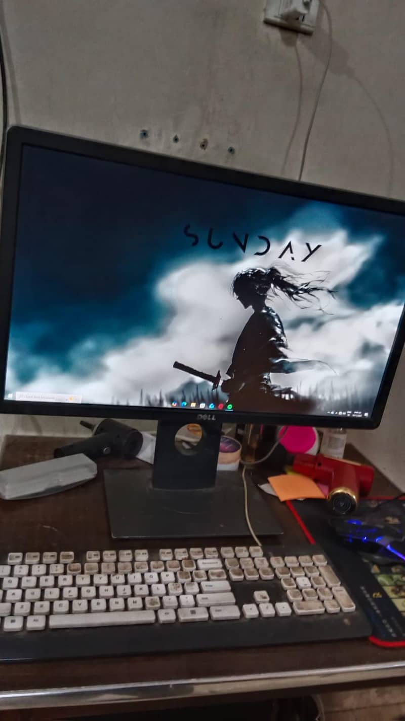 24 inch dell led monitor - Computer Components - 1109631858