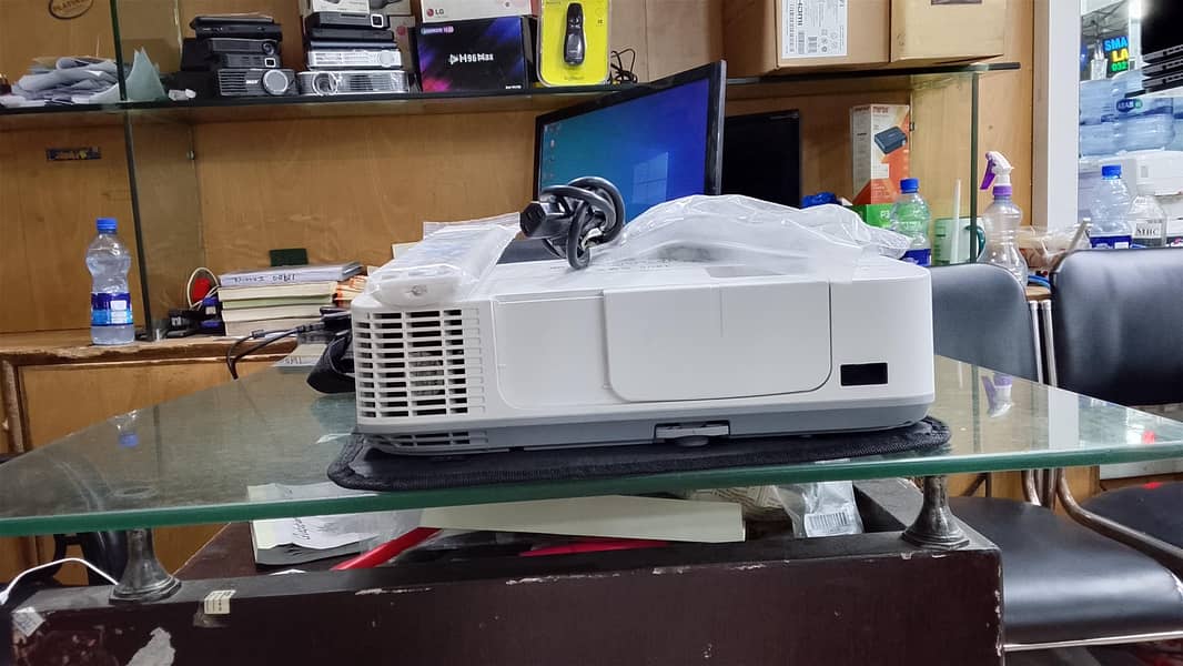 nec projector nec m350x - Projectors & Projection Screens - 1109633582