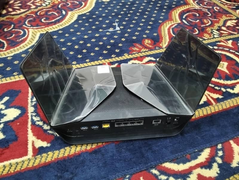 Netgear Axe 11000 TRI band wifi 6e router - Networking - 1109648660