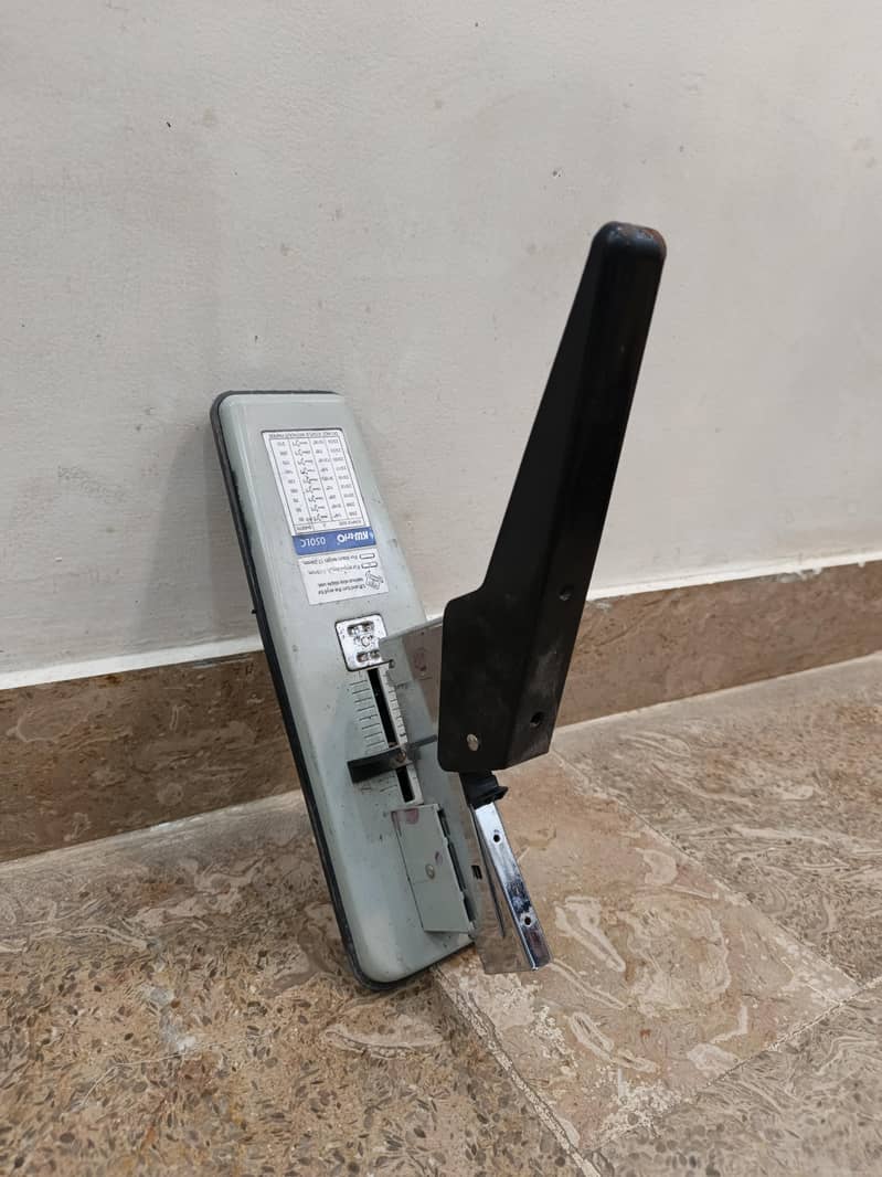 Paper Cutter & Other Items - Other Home Appliances - 1109648665